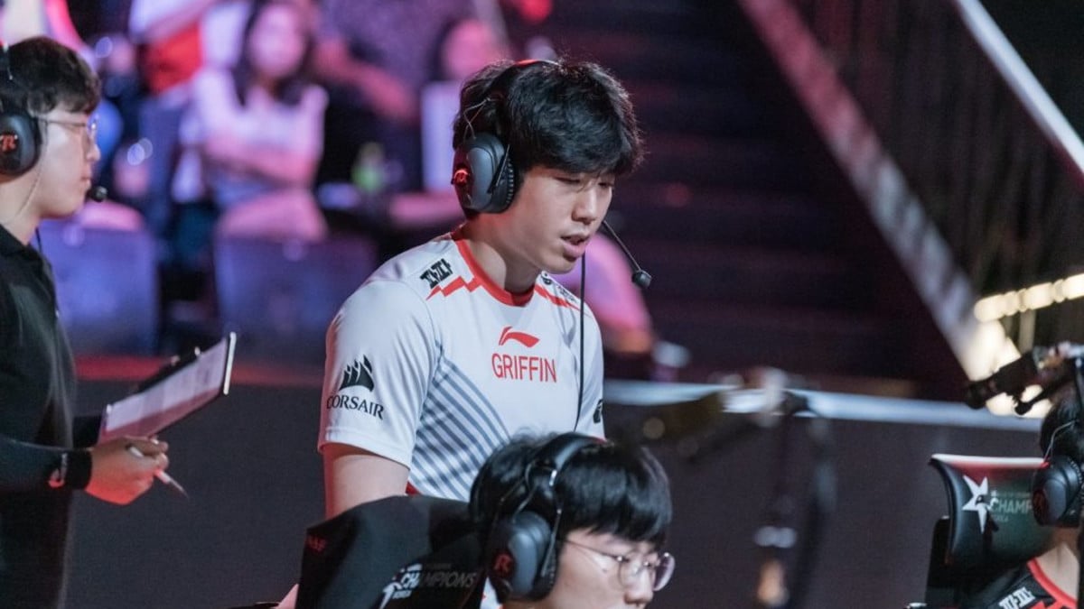 LoL : le coach de LCK cvMax suspendu 5 mois pour abus physiques et verbaux - Millenium