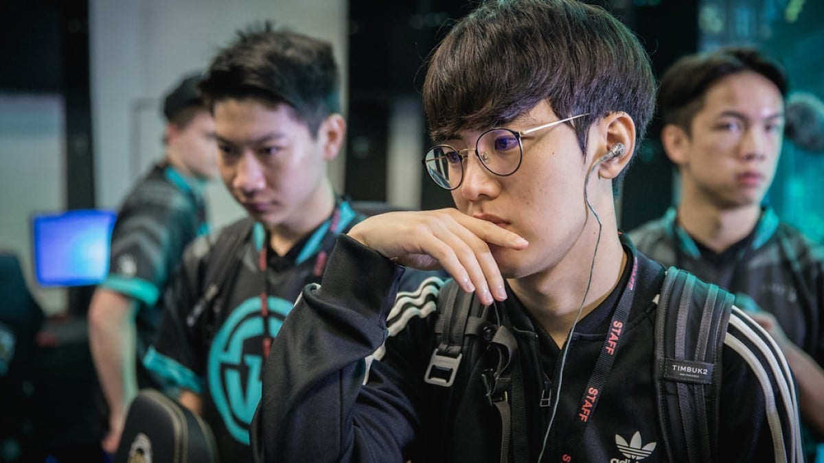 LoL : Riot rend hommage à un joueur pro légendaire avec de nouveaux ...