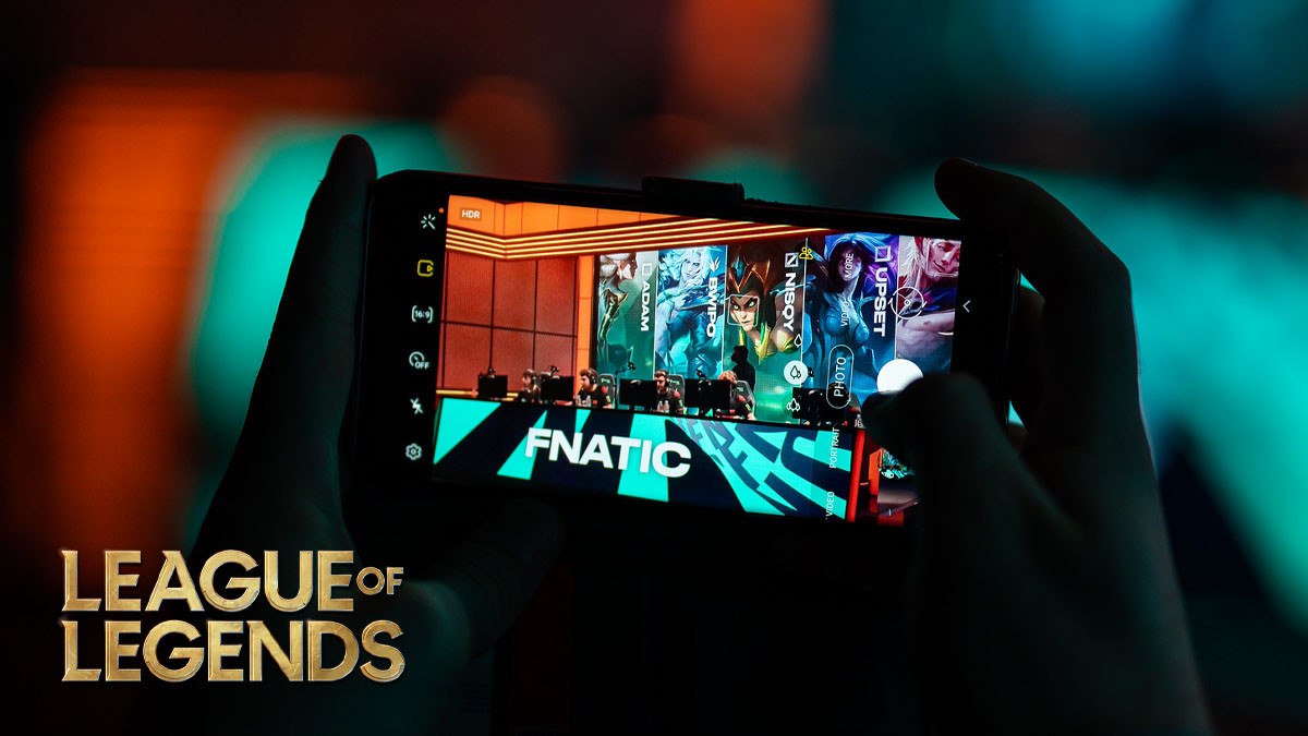 LoL : Fnatic prolonge un cadre avant les Worlds 2021 - Millenium